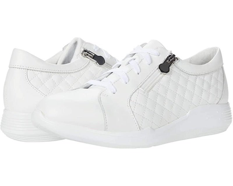 Munro Emmie White Leather Sneaker (Women) – Cook and Love Shoes